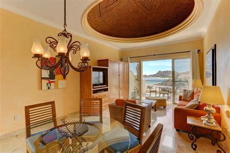 2 Bedroom Penthouse Photo 8