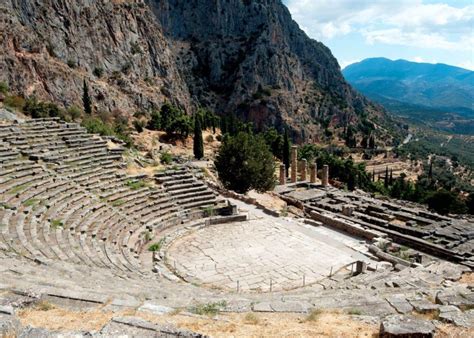 Day Trip To Delphi