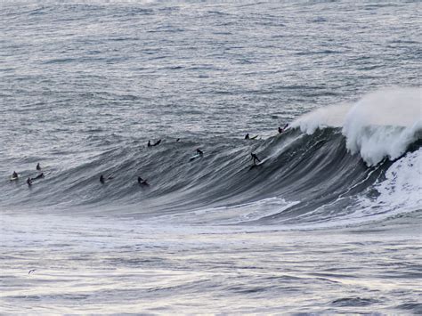 Riding The Waves Of Cloudbreak Yeeew Mag