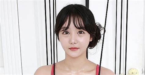 신인모델 김리하 탄력있는 글래머 몸매 뽐내
