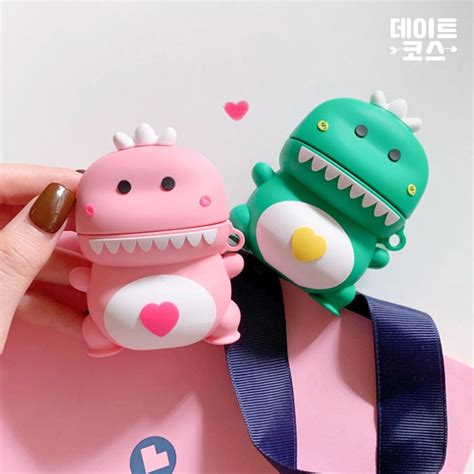데이트코스 귀염터지는 아기공룡 커플에어팟케이스💗 핑쿠는 여자꺼 초록은 남자꺼 하면 완존예쁨