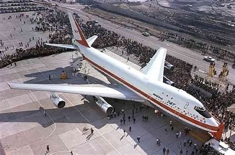 Die Geschichte der Boeing 747 | Austrian Wings