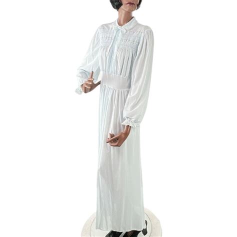 1950s Nightgown Smocked Nylon Nightie Vintage Plus Si… Gem