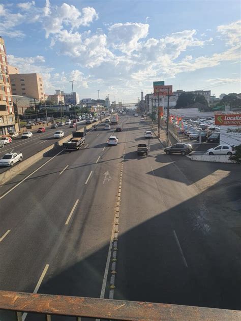 Um Verdadeiro Treco No Meio Das Pistas Da Br 116 Notícias Da Aldeia