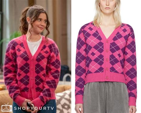 Sofia Capanna Clothes Style Outfits Fashion Looks Shop Your Tv