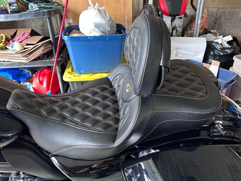 Saddlemen Road Sofa With Riders Backrest Vivid Black Tour Pack And