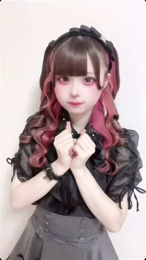 りこ🐇🩷 温めてくれないのー？🐶ྀི ⑅ ⑅ ⑅ ⑅ アイドル 地下アイドル メイドカフェ コンカフェ 自撮り