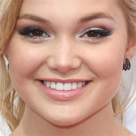 Olivia Holts Makeup Photos And Products Steal Her Style Photo Makeup