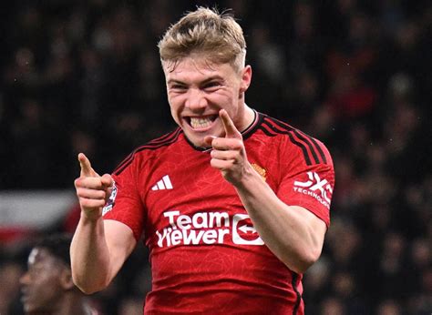 英媒：霍伊伦已经告知自己的团队，他想要继续留在曼联