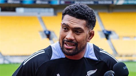 Ardie Saveas Message To All Blacks Fans After Honest Look In The Mirror