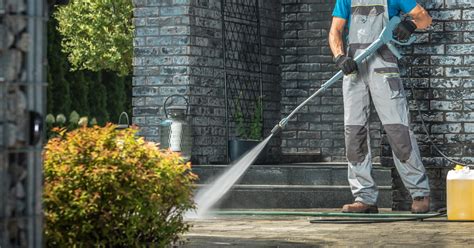 Professional Electric Pressure Washer Buyer S Guide How To Pick The Perfect Commercial