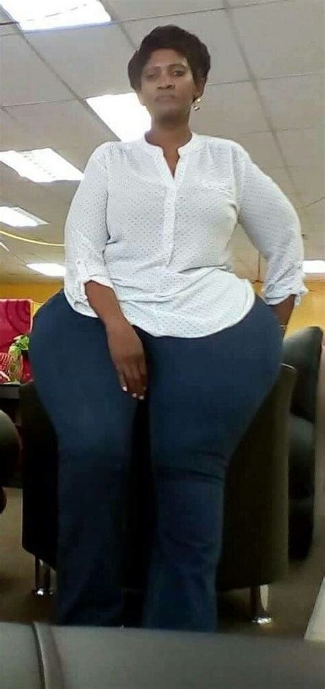 Pin By Alberto On Maduraazz Plus Size Girls Big Hips And Thighs
