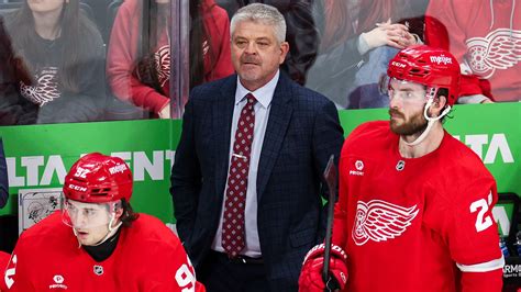 New Coach Todd Mclellan Brings New Hope To Red Wings The Spectator