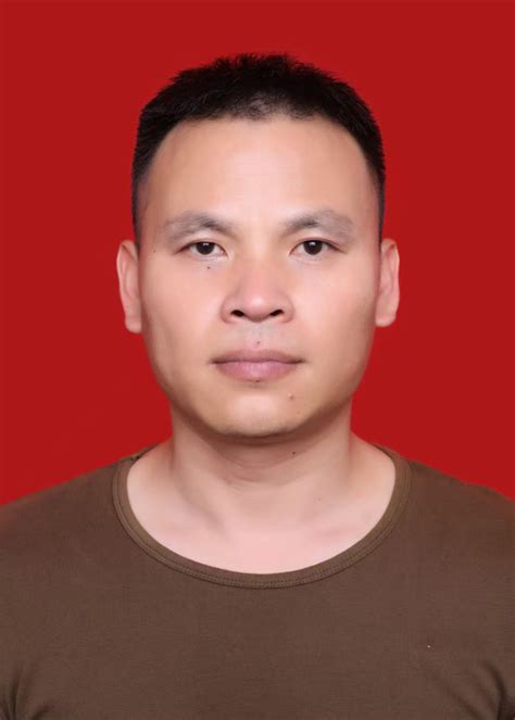 陈强 基础教学部