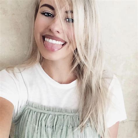 Light Skin Girls With Blonde Hair Tumblr