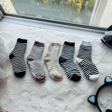 5 Pair Striped Cozy Socks Set Korks Bd