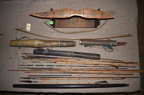 Lot Large Group Of Early Bow Arrow