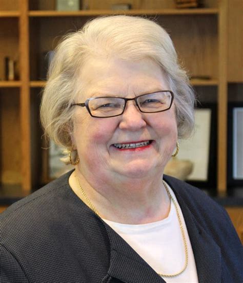 Cathy Bothe Headshot Bothe Associates