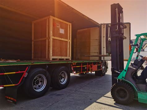 Semiconductor Equipment Rigging Clean Fab Technologies