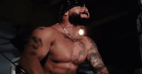 10 Gym Commandments Fitness Sensation Robert Franks Rules For Getting Ripped Maxim