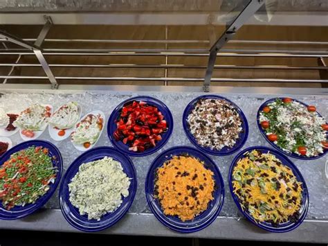 Southern Cafeteria Chains Like Piccadilly Kandw And Sands Are