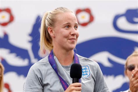 Writing Beth Meads Autobiography ‘i Dreamed About Her Every Night For