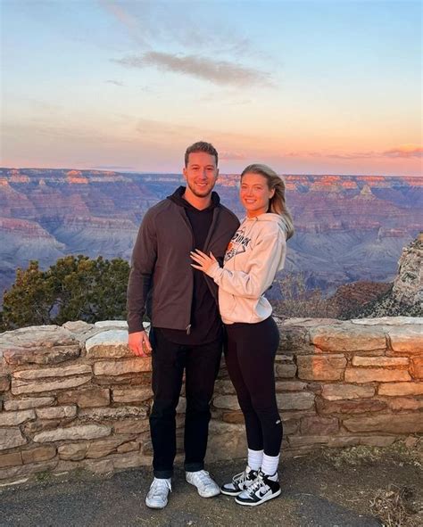 We Had Sex In Front Of Pals On First Date Now We Tour World Bonking