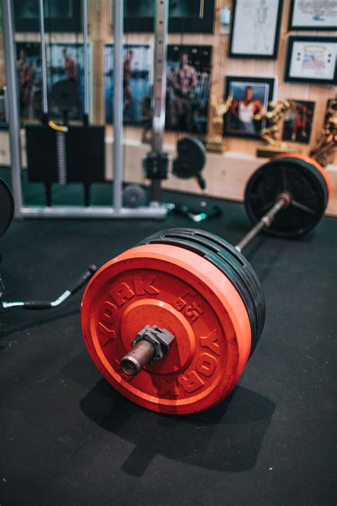 Lifting After Umbilical Hernia Surgery