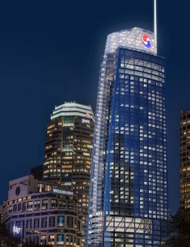 The Wilshire Grand Makes Its Debut
