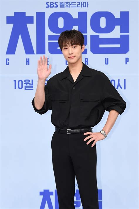 치얼업 배인혁 배우들 케미 멀리서 봐도 열정 넘쳐에너지 못 따라가