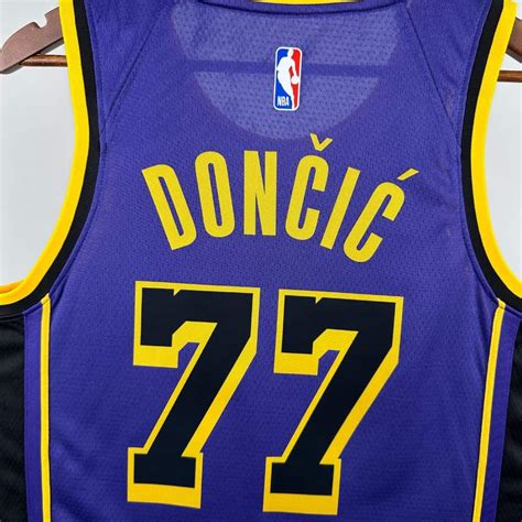 Lakers 2025 77 Dončić Tienda Camisetas Lyons
