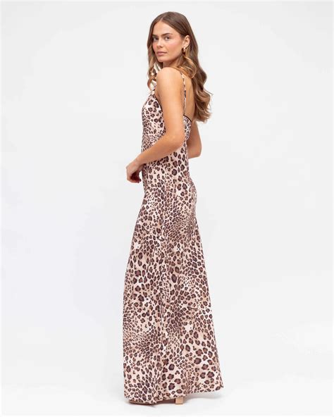 Selena Maxi Dress Global Fashion House