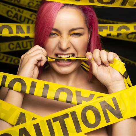 Who Is Olly Esse Fight Twitter Songs Wiki Height Instagram Bio