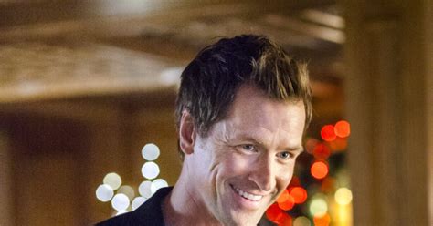 Paul Greene As Dylan In A Christmas Detour