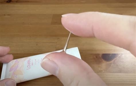 【lovelu潤滑ゼリー】セックスandオナニーにおすすめの快感ローション（水が基本成分で安心）｜kojimatome