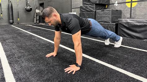 The Beginner Friendly Modified Push Ups That Will Help You Finally Master The Full Move In No