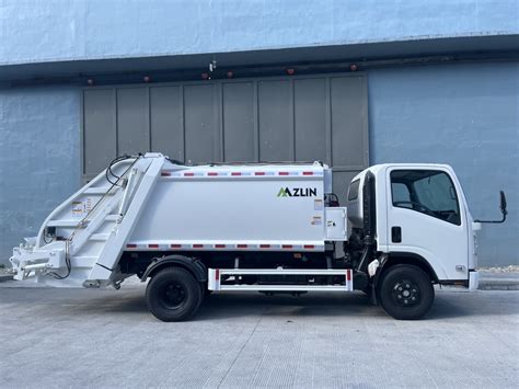 Installing Customized Garbage Compactor Upper Part For Client Chassis Zlin Equipment