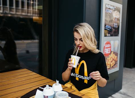 Fastfoodmedewerkers Delen Hun Leukste Hacks Amayzine Com