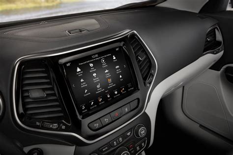 2023 Jeep Cherokee 214 Interior Photos U S News