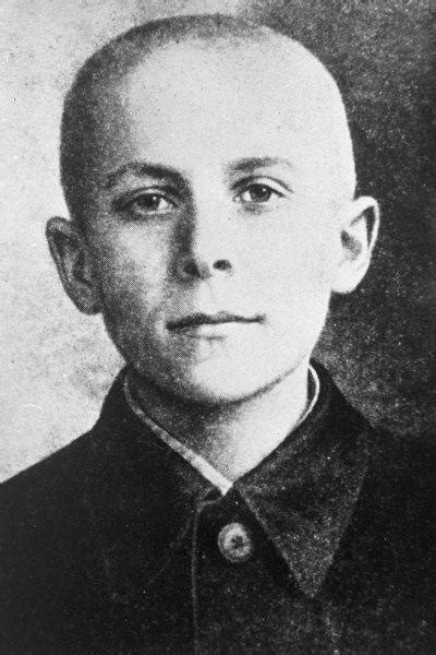 Марат Казей | Біяграфія | Цікавыя звесткі | Биография на белорусском ...
