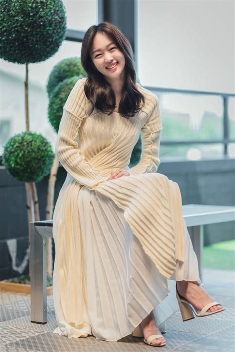 Jin Ki Joo R Kactress