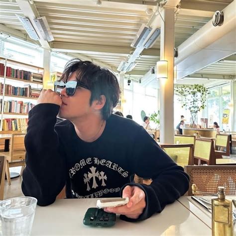 吉川 綾子 Ayacoco0804 • Threads Say More