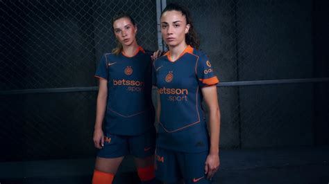 Inter And Nike Unveil Total 90 Inspired Third Kit For 2526 Season