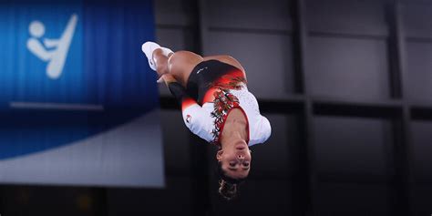 Annalena Baerbock Trampolin Qwnewsale