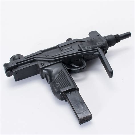 Mini Uzi Vs Uzi