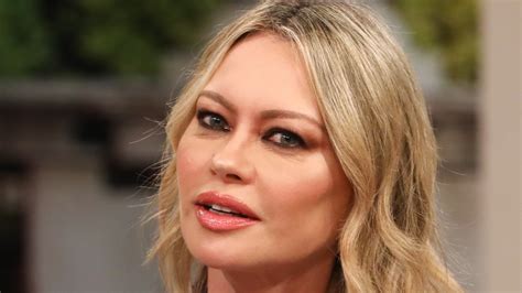 Anna Falchi Il Malore In Diretta E Il Ritorno In Tv