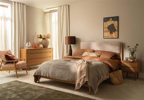 How To Dress A Bed Barker And Stonehouse
