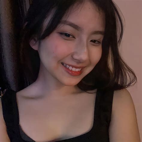 Pin Di Yve Su Lassies