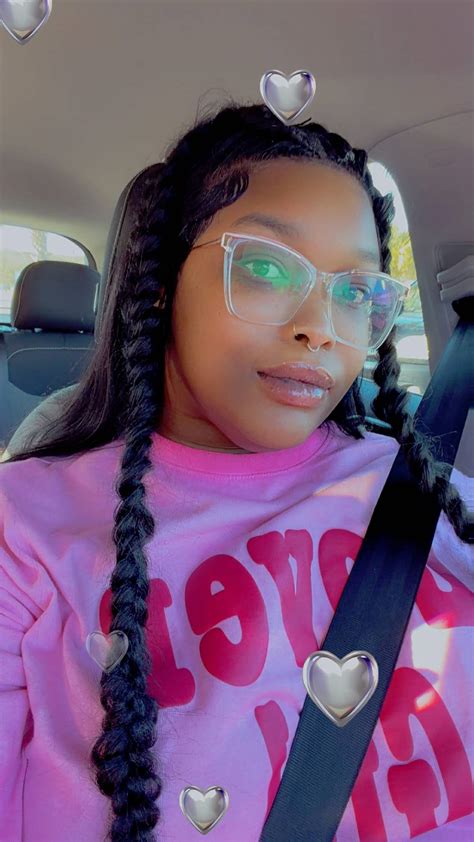 Aleisha L Tucker Davis