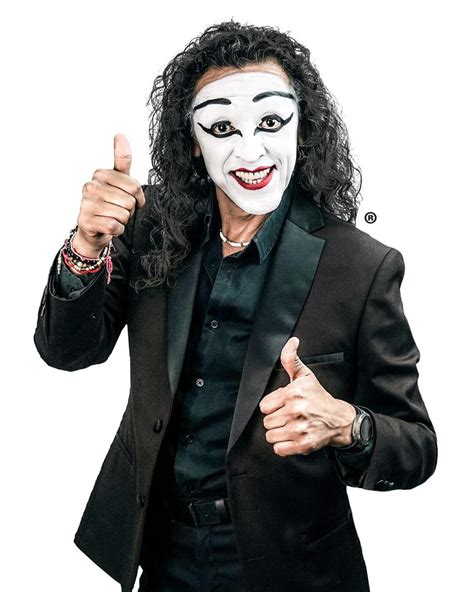 Yo Amo Tijuana El Mimo Moy Regresa A Plaza Paseo 2000